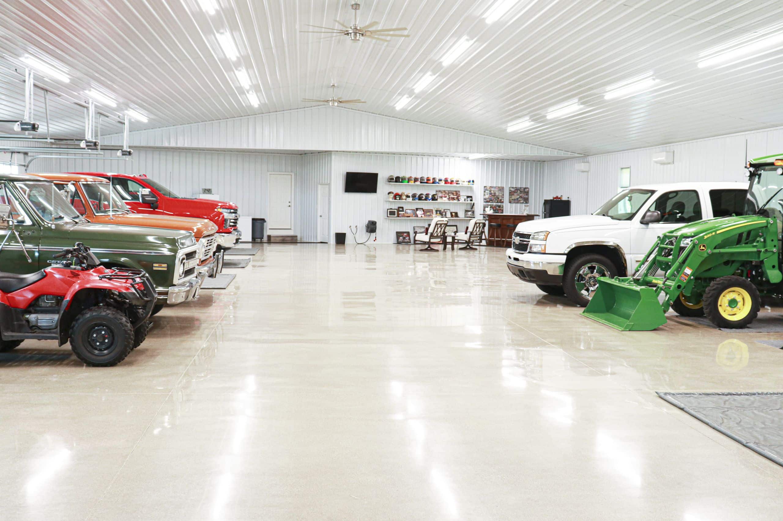 Custom Pole Barn Home in Howard County, Indiana